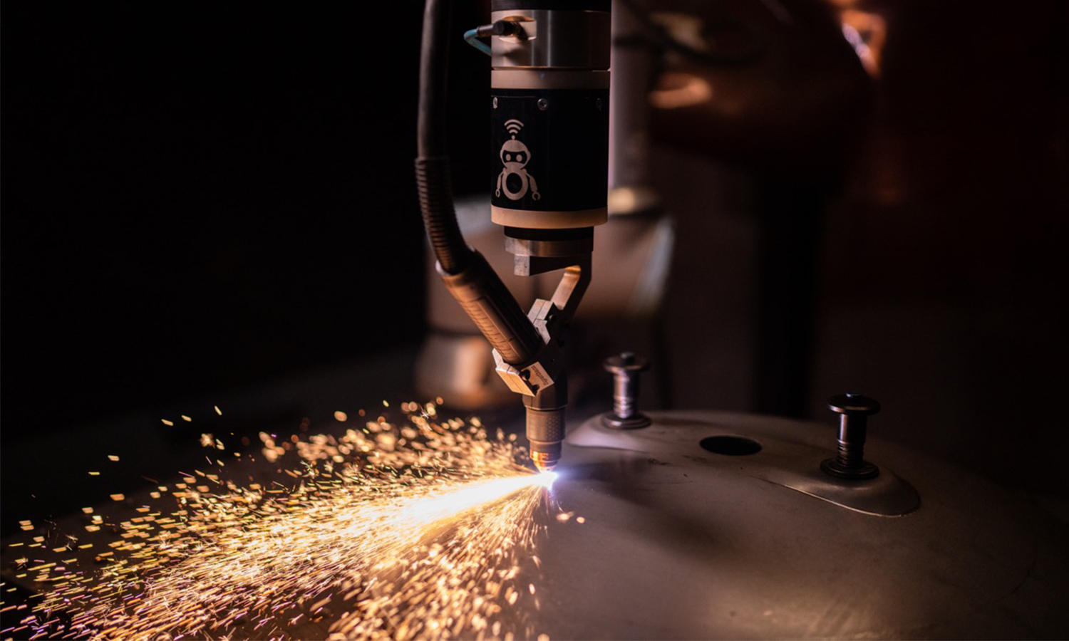 Plasma Cutting Guide: What Fabricators Need to Know