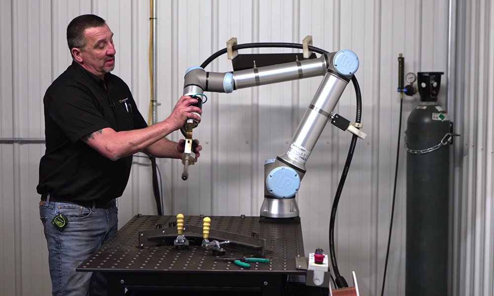 Robotic Welder Operators: A Worthwhile Transition for Welders